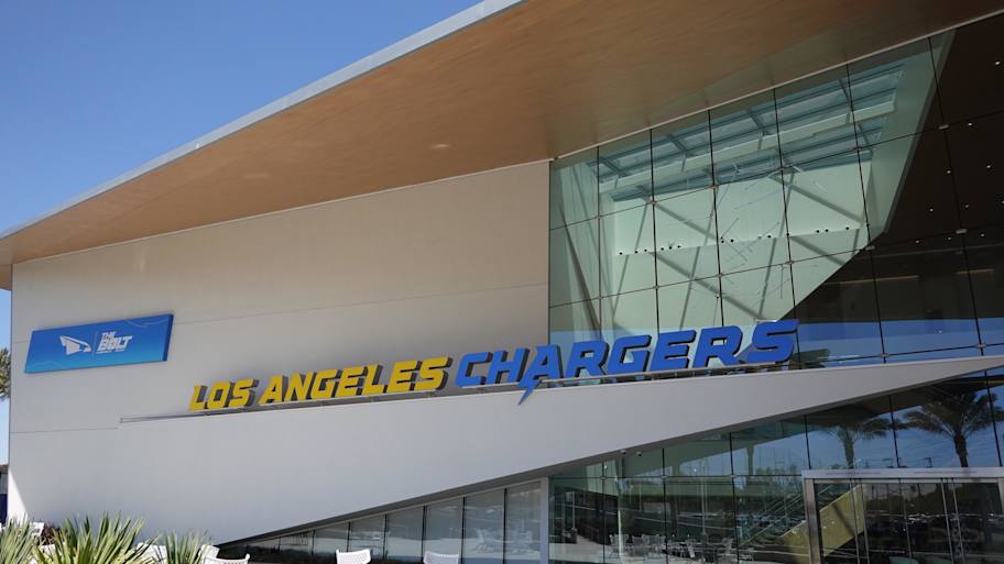 Chargers make roster moves before Week 1 preseason vs. Saints