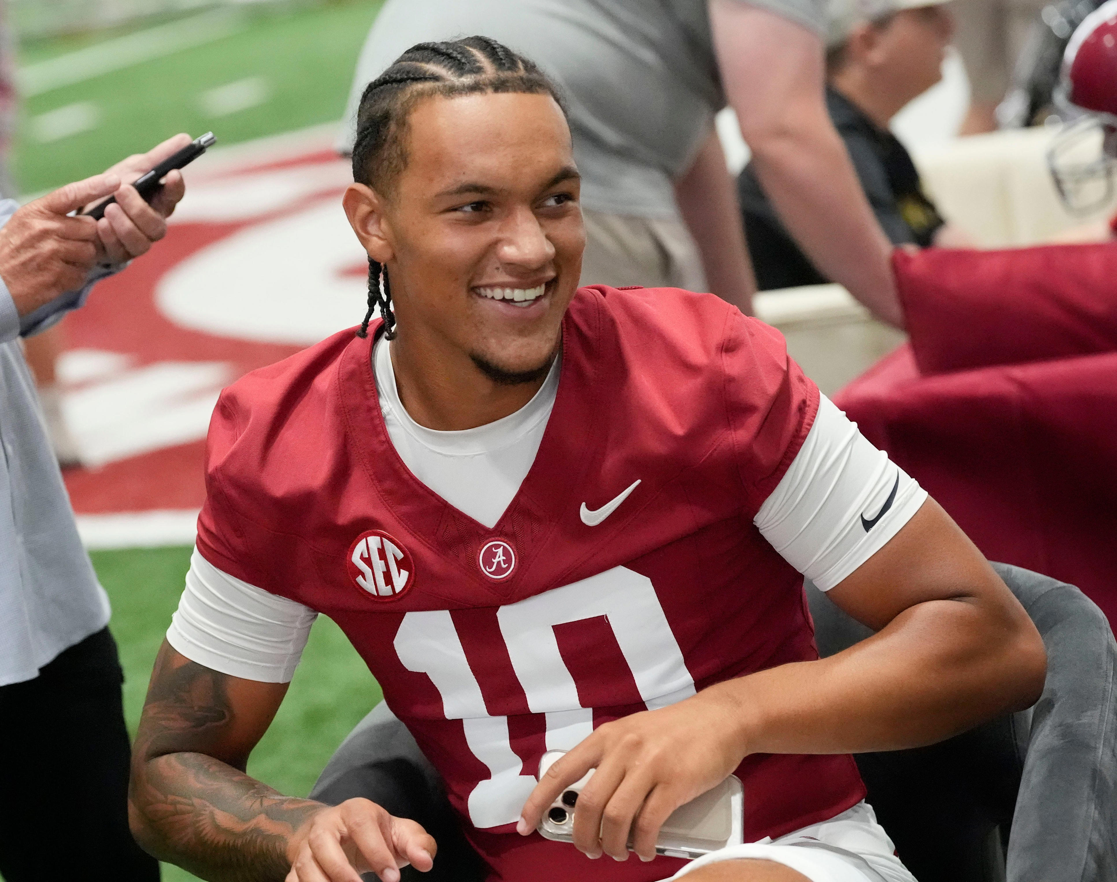 Ty Simpson is Alabama football starting QB. What's next for Austin Mack ...