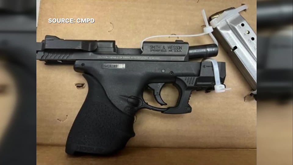 Armed robbery suspects arrested after Uber driver calls 911