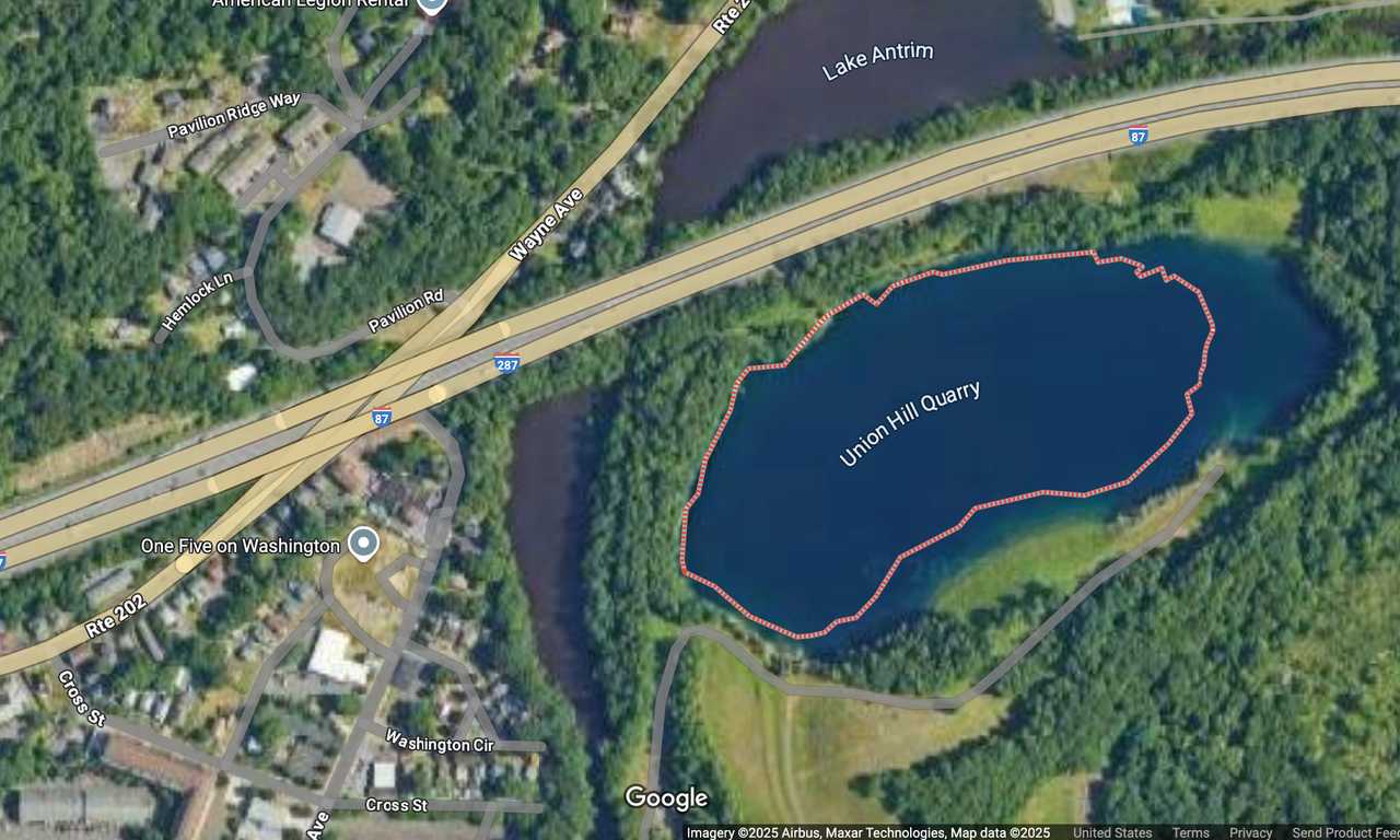 Body Found Floating In Quarry In Rockland County (DEVELOPING)
