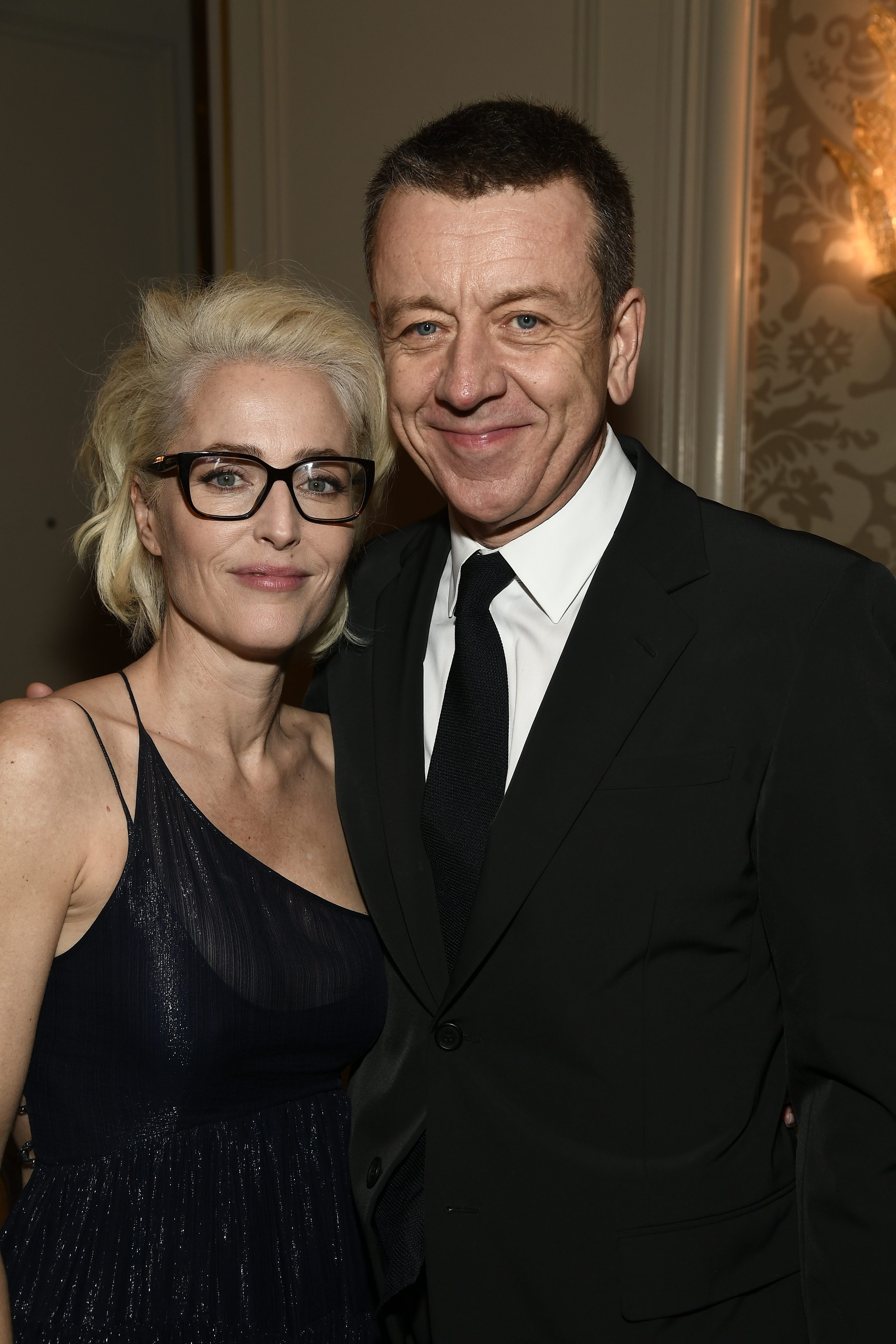 Gillian Anderson Relationships: 'The X-Files' Star's Dramatic Love Life