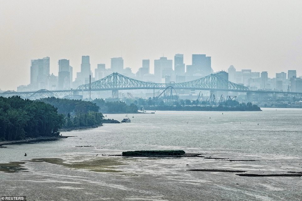 Stone Roses' first bassist Pete Garner, dead at 61, honored by Ian Brown