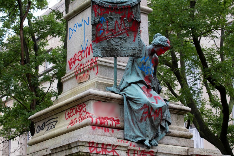 National Park Service to restore vandalized, toppled Confederate statue ...