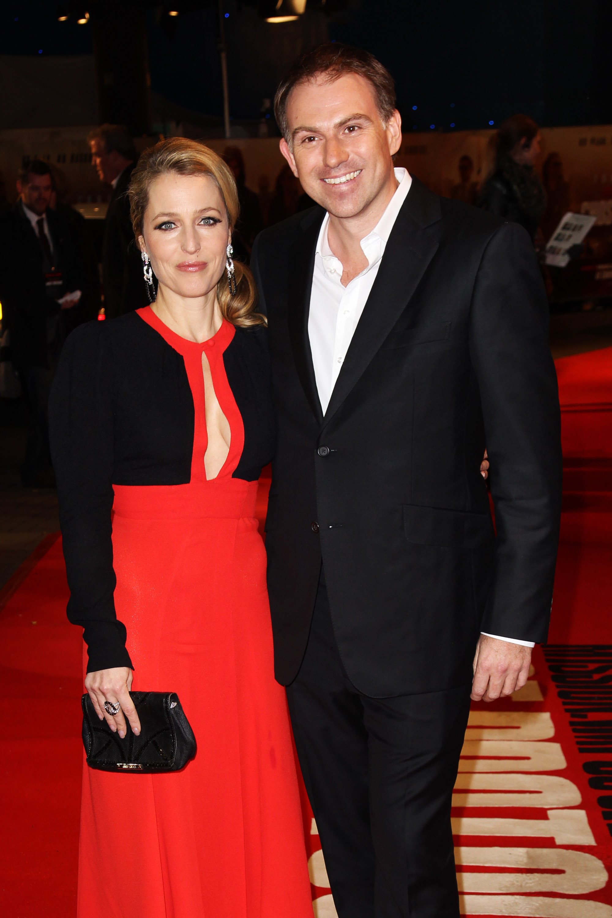 Gillian Anderson Relationships: 'The X-Files' Star's Dramatic Love Life
