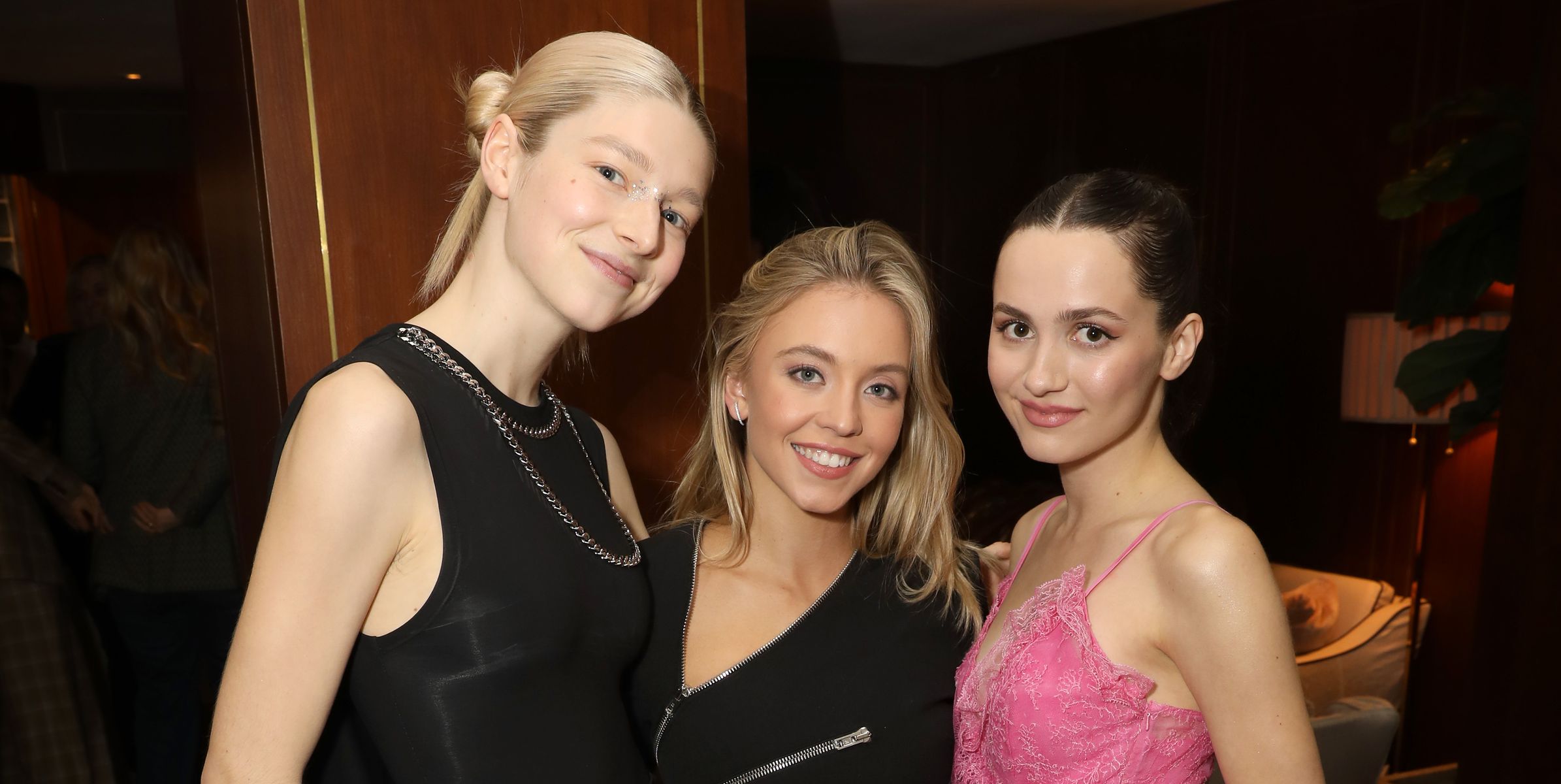 The ‘Euphoria’ Cast Reunited for a Night of Karaoke, and You Need to ...