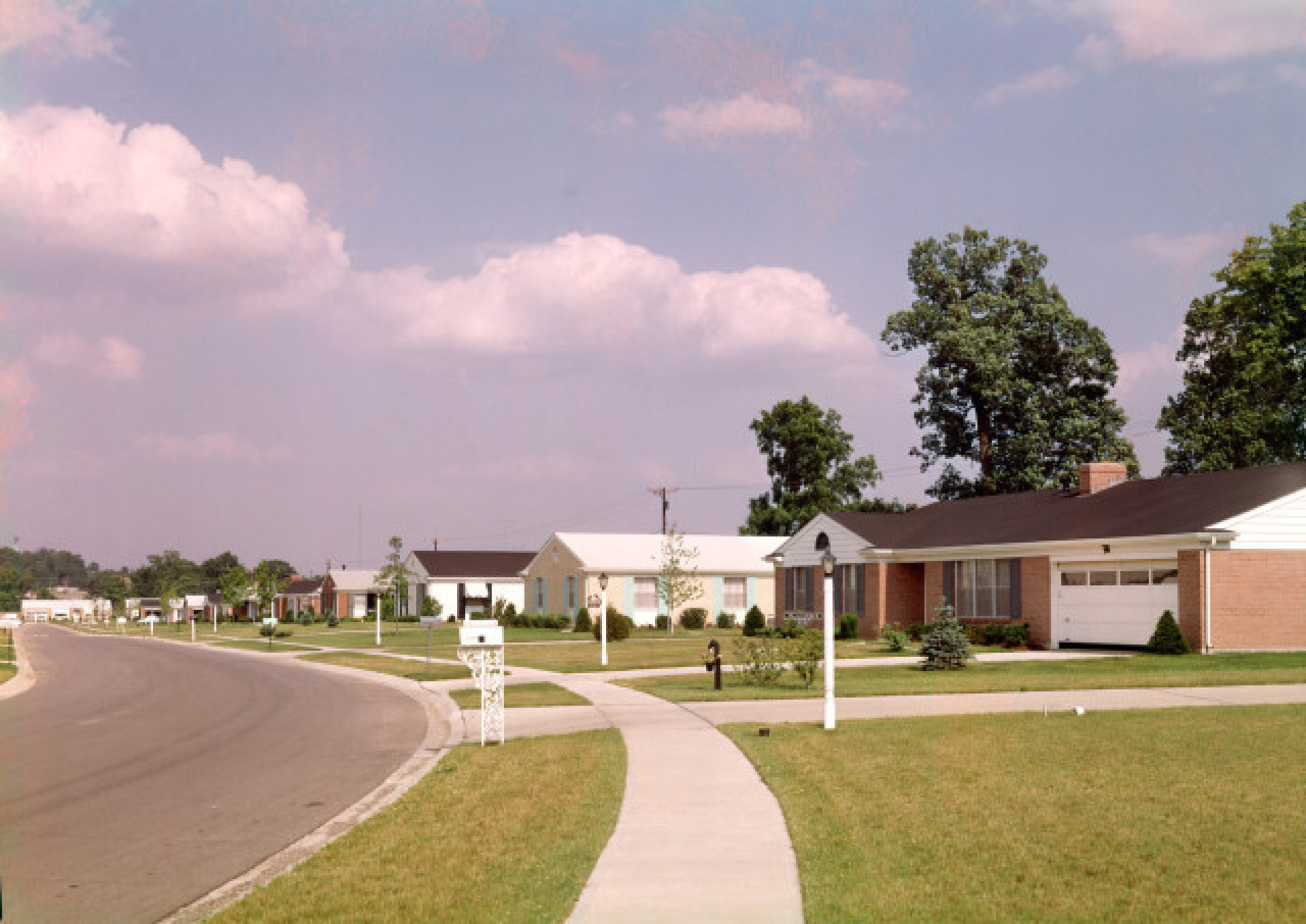 How the US government built white-only suburbs
