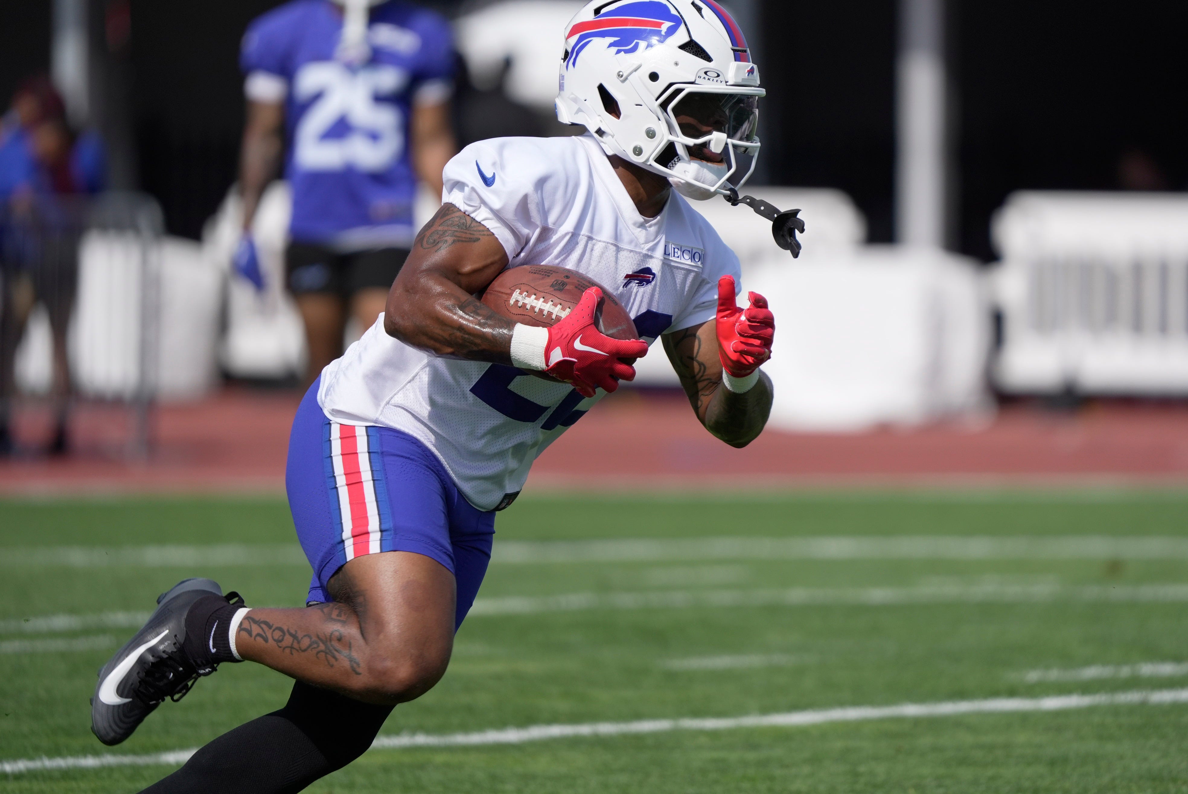 With James Cook still out, Ray Davis stepping into lead running back role