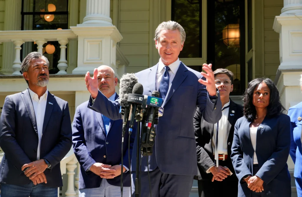 California Republican to introduce bill banning mid-decade ...