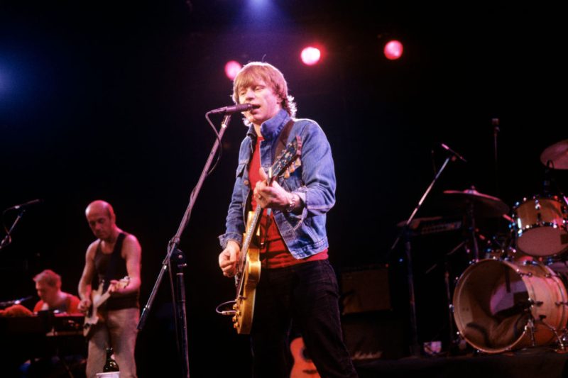 Rocker Dave Edmunds hospitalized after suffering ‘major cardiac arrest ...