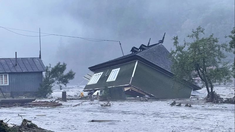 Romania to access EU funds to help areas affected by devastating floods ...