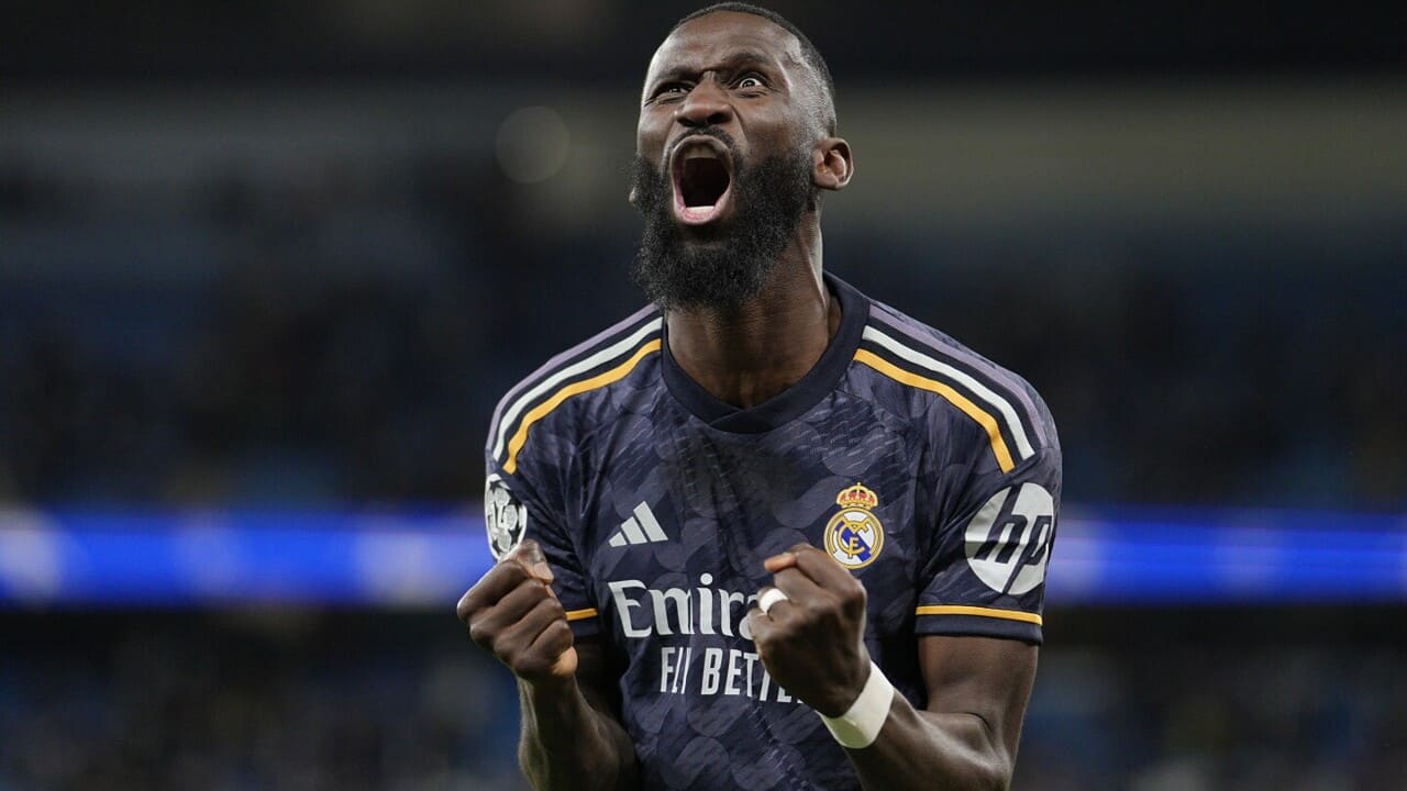 Real Madrid : C'est fait, Antonio Rüdiger prolonge son contrat
