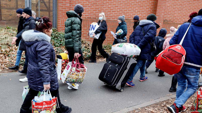 Wieviel Geld bekommen ukrainische Flüchtlinge in Europa?