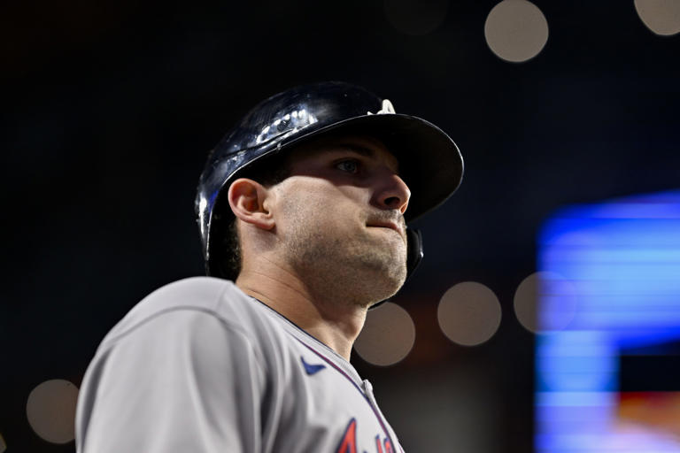 Braves Announce Austin Riley News After Leaving Reds Game