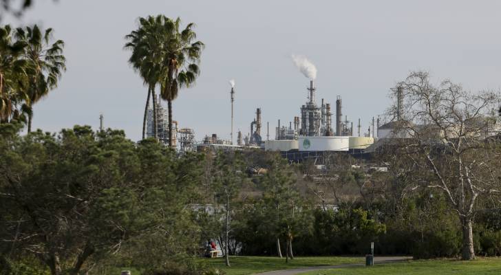 Gas could hit $8 as California refineries close