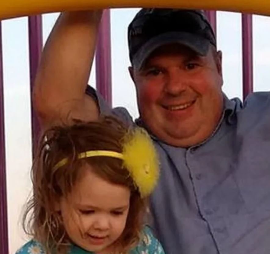 Online gamer helps rescue missing 4‑year‑old girl