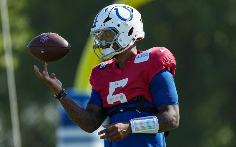 Anthony Richardson battles Daniel Jones for Colts starting job