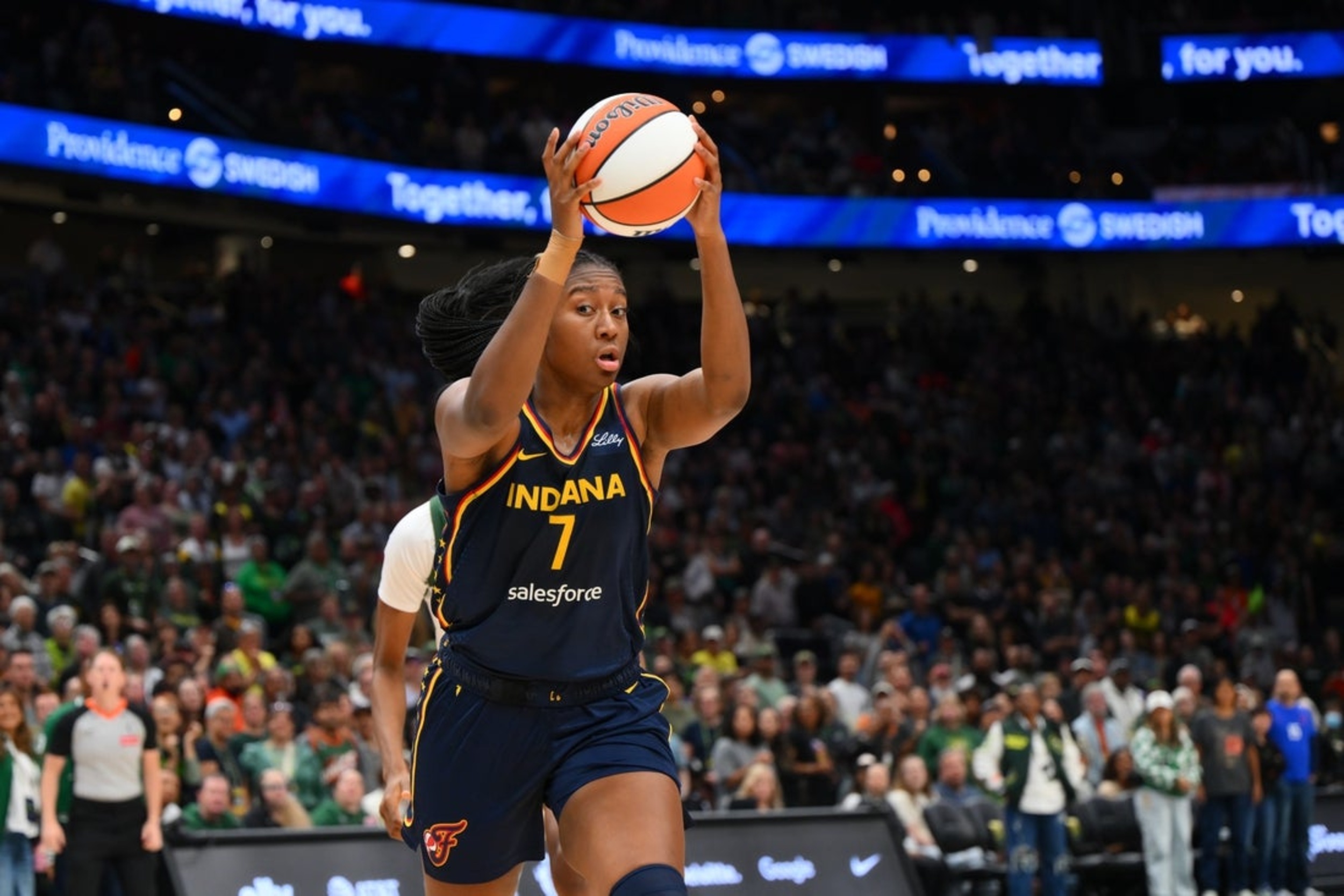 Streaking Fever set to take on resurgent Sparks