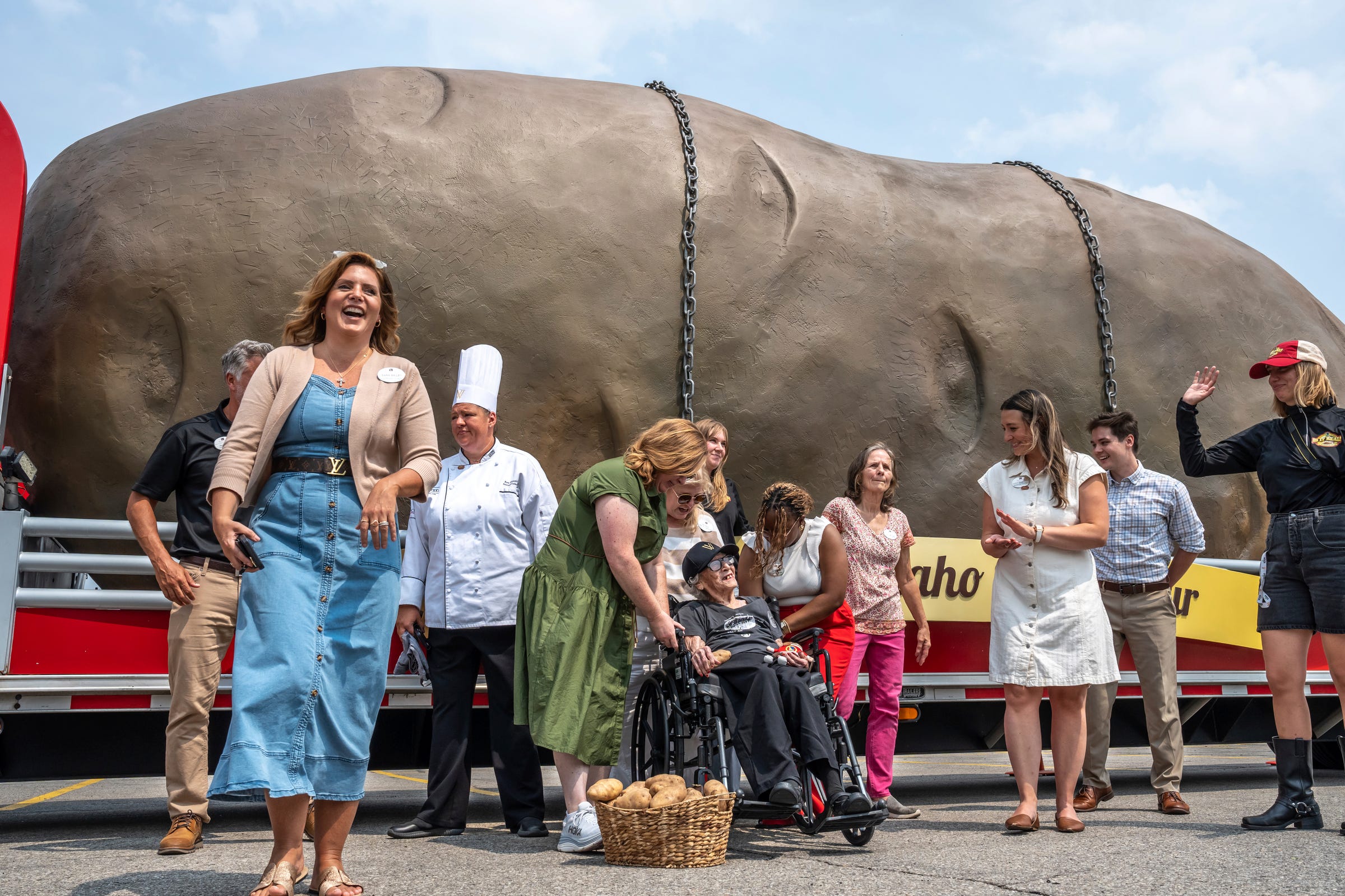 Michigan's oldest resident celebrates birthday with Idaho Big Potato Truck