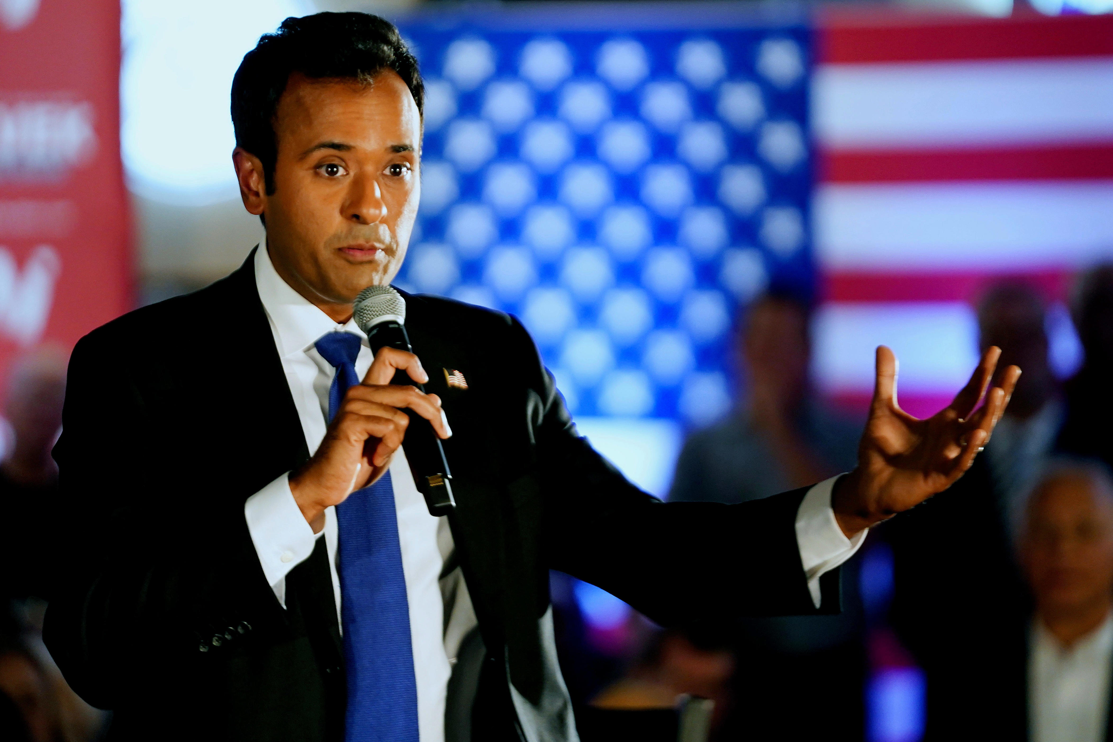 'Cultural reawakening' part of reducing crime, Ramaswamy tells packed Cincinnati town hall