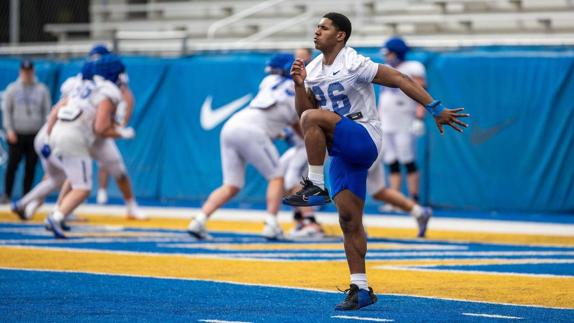 ‘I want to be great': Does Boise State have another running back phenom ...