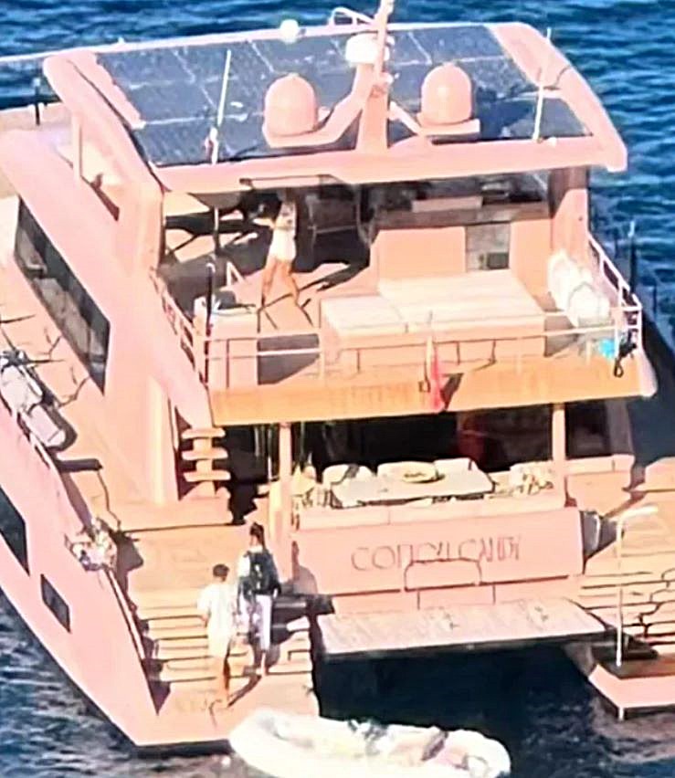 Harry Styles faces backlash over alleged actions on luxury yacht ...