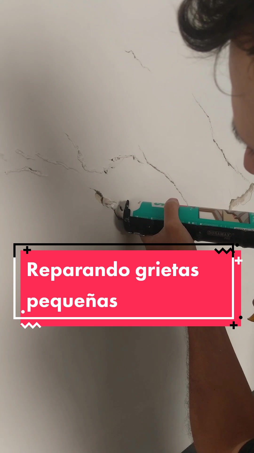 Reparando Grietas en Paredes con Sista FT 101