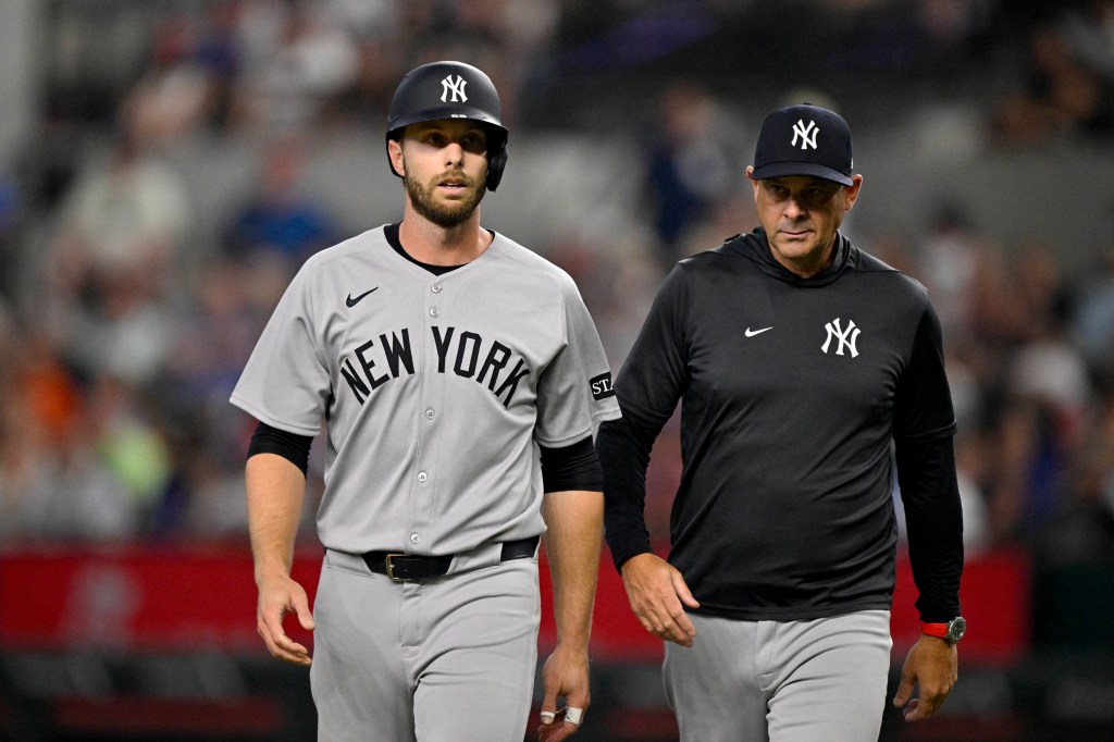 Trade deadline addition Austin Slater exits Yankees game early, heads ...