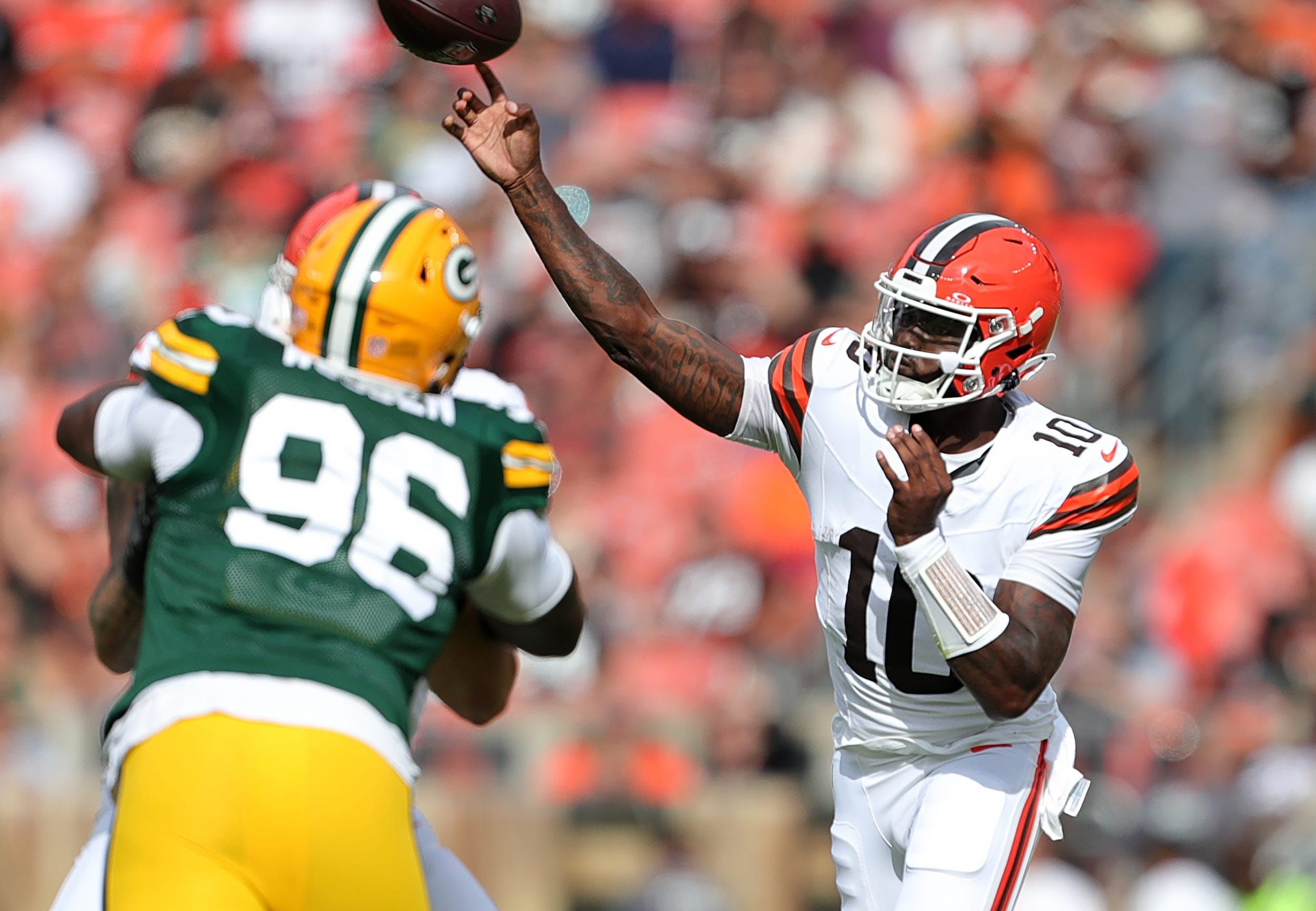 Browns bring back QB Tyler Huntley as Kenny Pickett, Dillon Gabriel ...