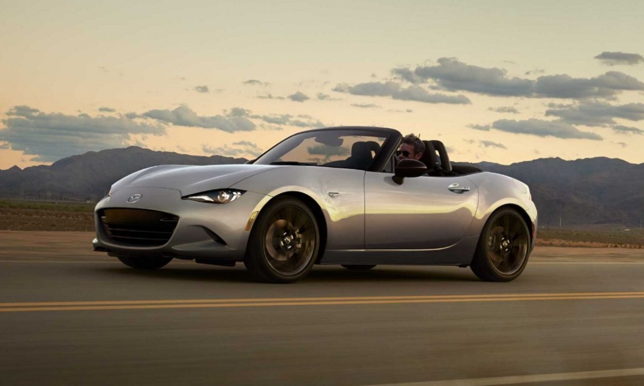 Mazda MX-5, el deportivo convertible sigue siendo un éxito de ventas ...