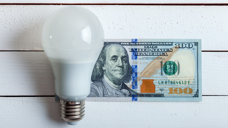 The Biggest Downside Of LED Lights (And 5 Reasons They're Better Than ...