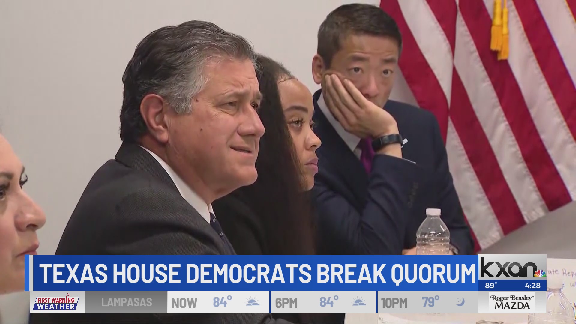 Texas Tribune: Texas House democrats break quorum