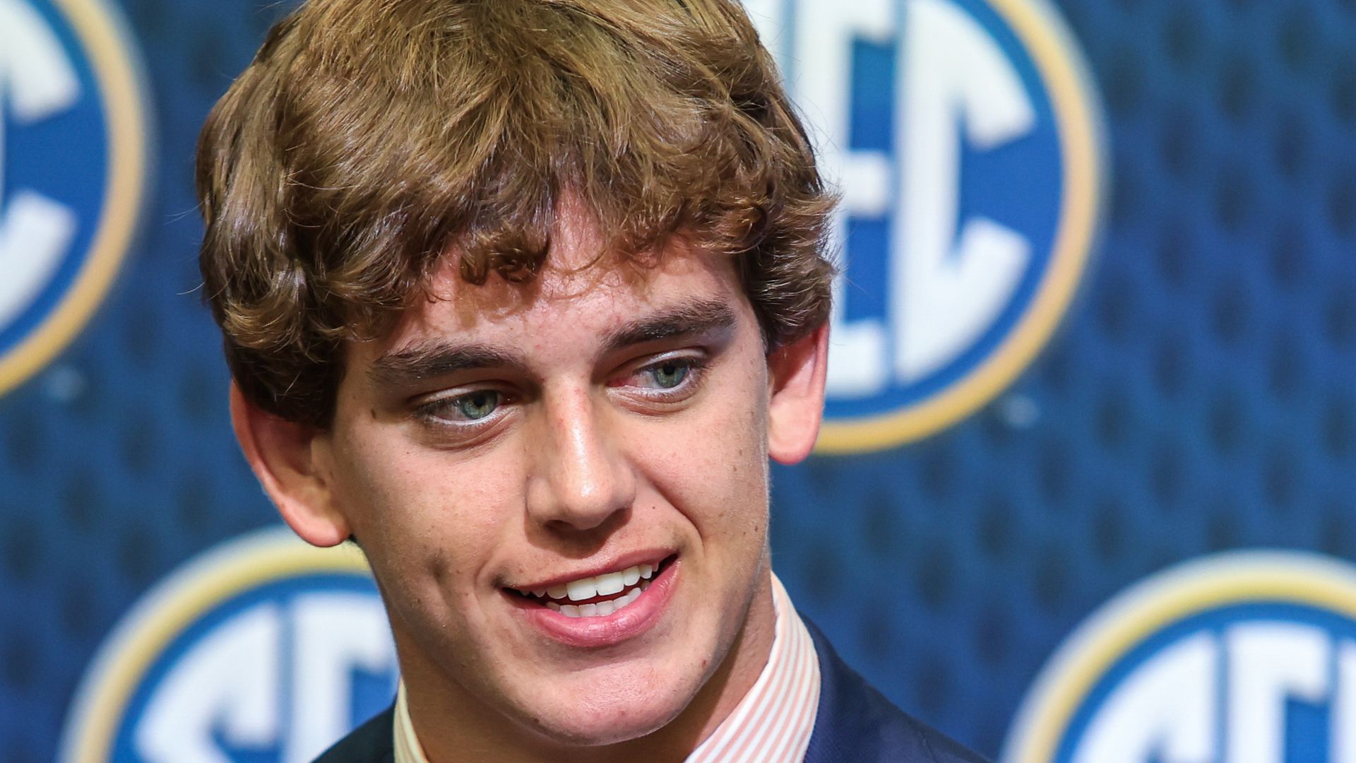 Longhorns Daily News: Arch Manning, Colin Simmons, Anthony Hill among ...