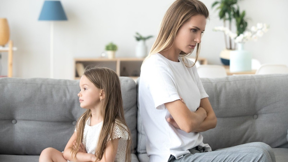 The Unseen Legacy: 11 Behaviors of Adults Raised by an Emotionally ...