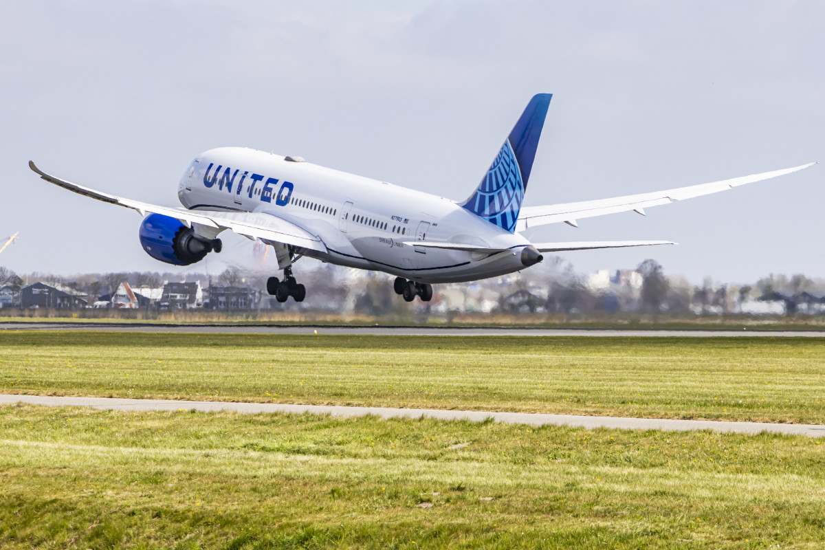 United Airlines Flight Declares 'Mayday' After Engine Failure