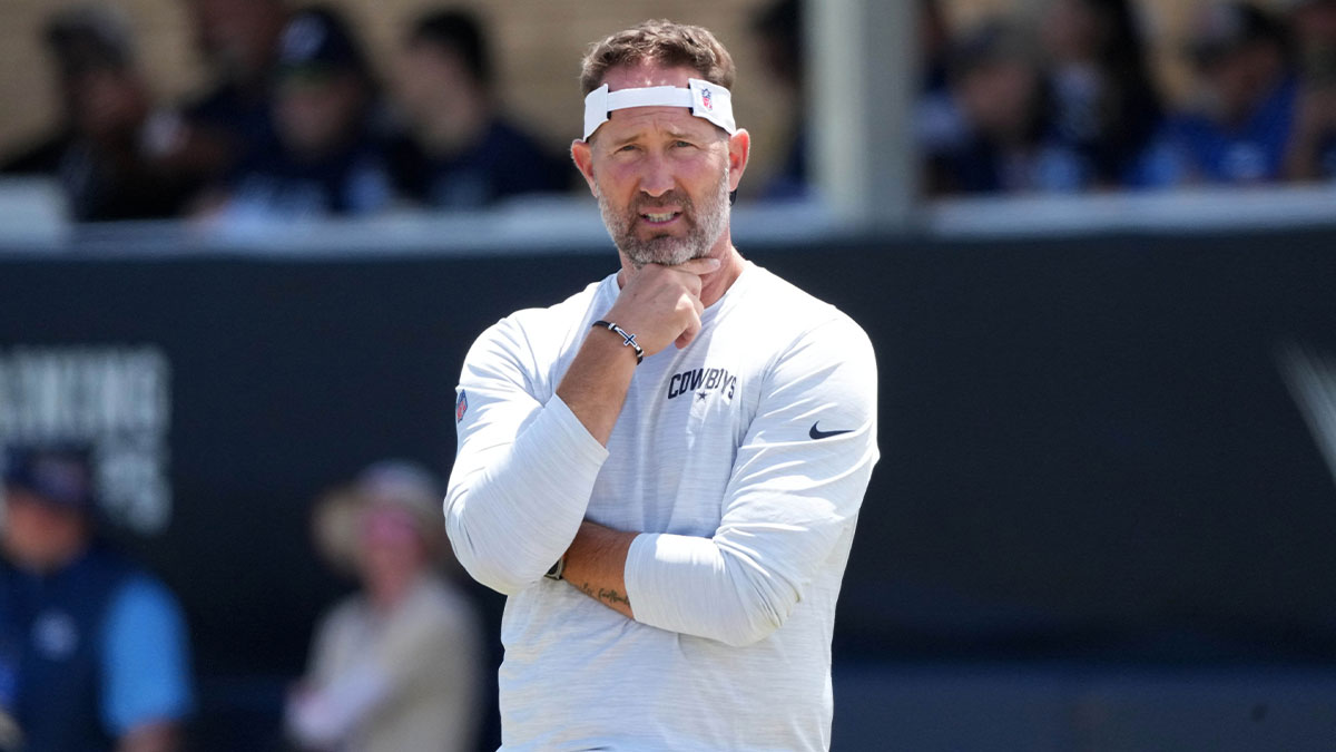 Cowboys coach Brian Schottenheimer’s backwards visor draws takedown ...