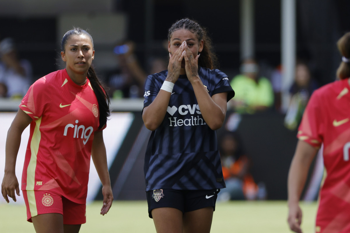 Fans React Emotionally After Trinity Rodman Scores in Return From ...