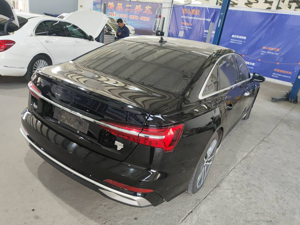 奥迪 奥迪A6L 2022款 40 TFSI 豪华动感型实拍图