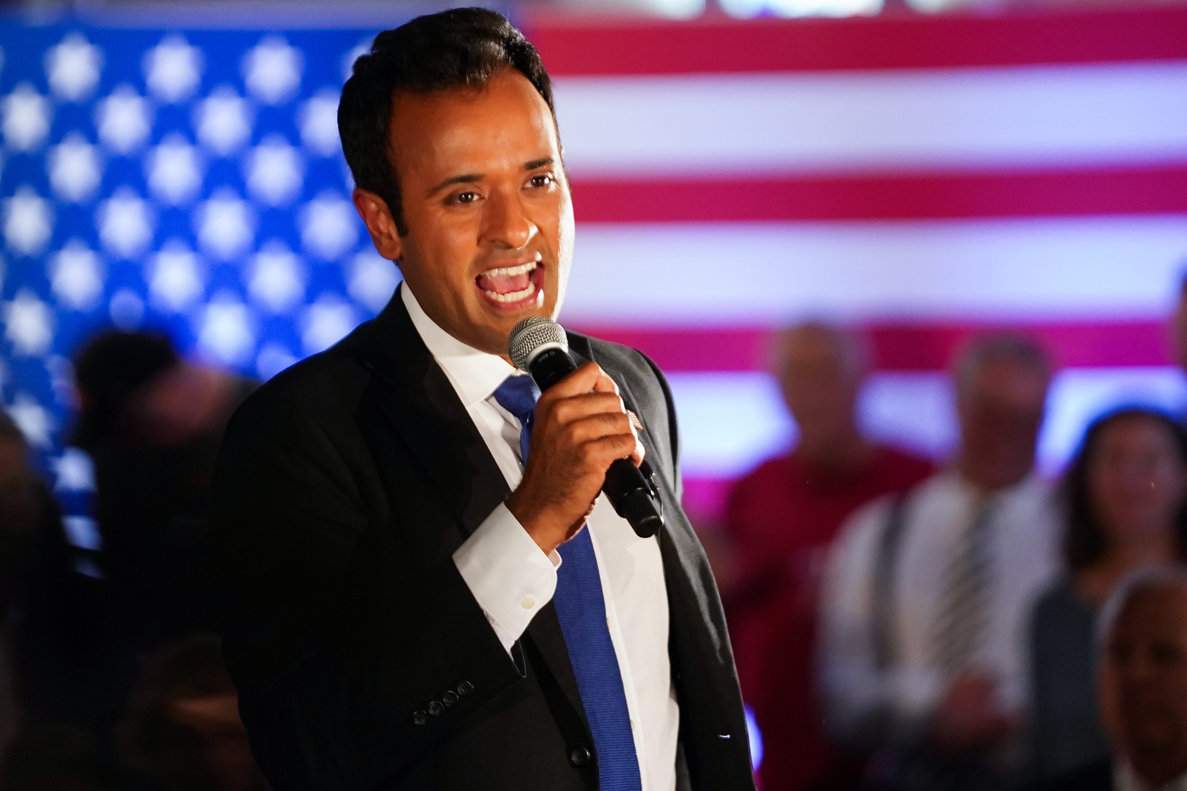 Vivek Ramaswamy has money, but will face racial bias that sank Kenneth ...