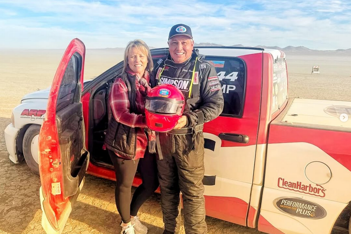 Driver dies trying to set land speed record on Utah salt flat