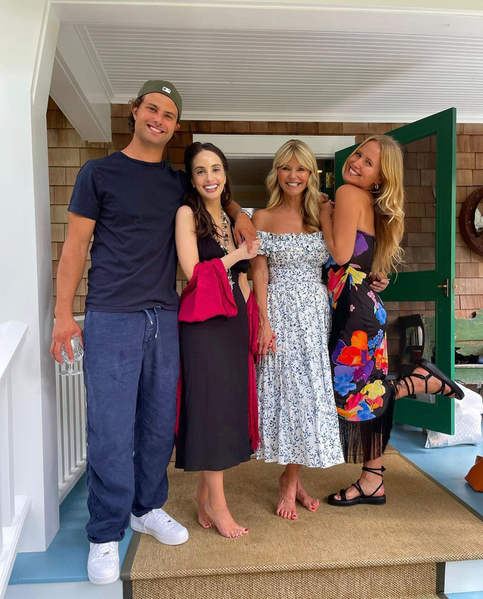 Christie Brinkley, 71, and look-alike daughter Sailor, 27, matched with ...
