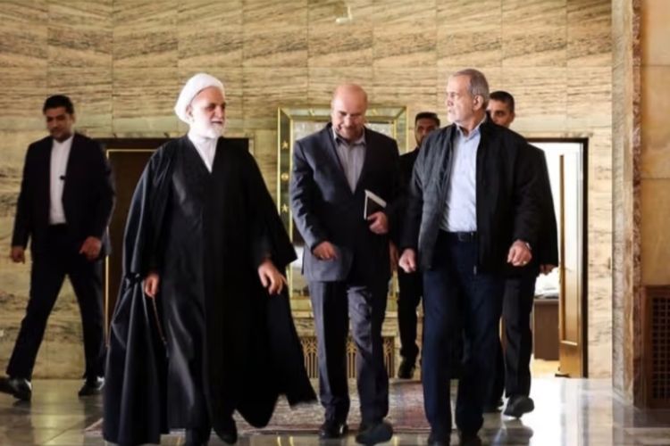 Iran Hidupkan Lagi Dewan Pertahanan Nasional, Antisipasi Jika Harus ...