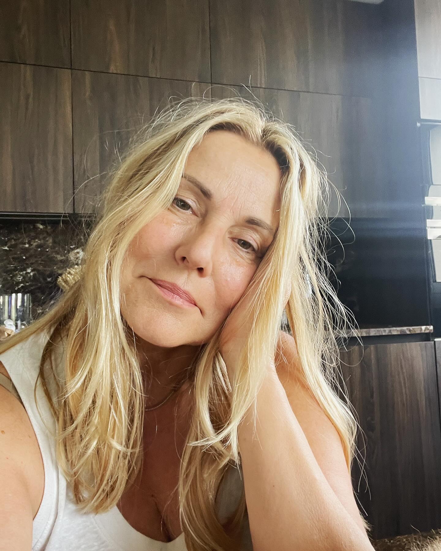 Sophie Favier (61 ans) amoureuse d'un homme plus jeune qu'elle : l'ex ...