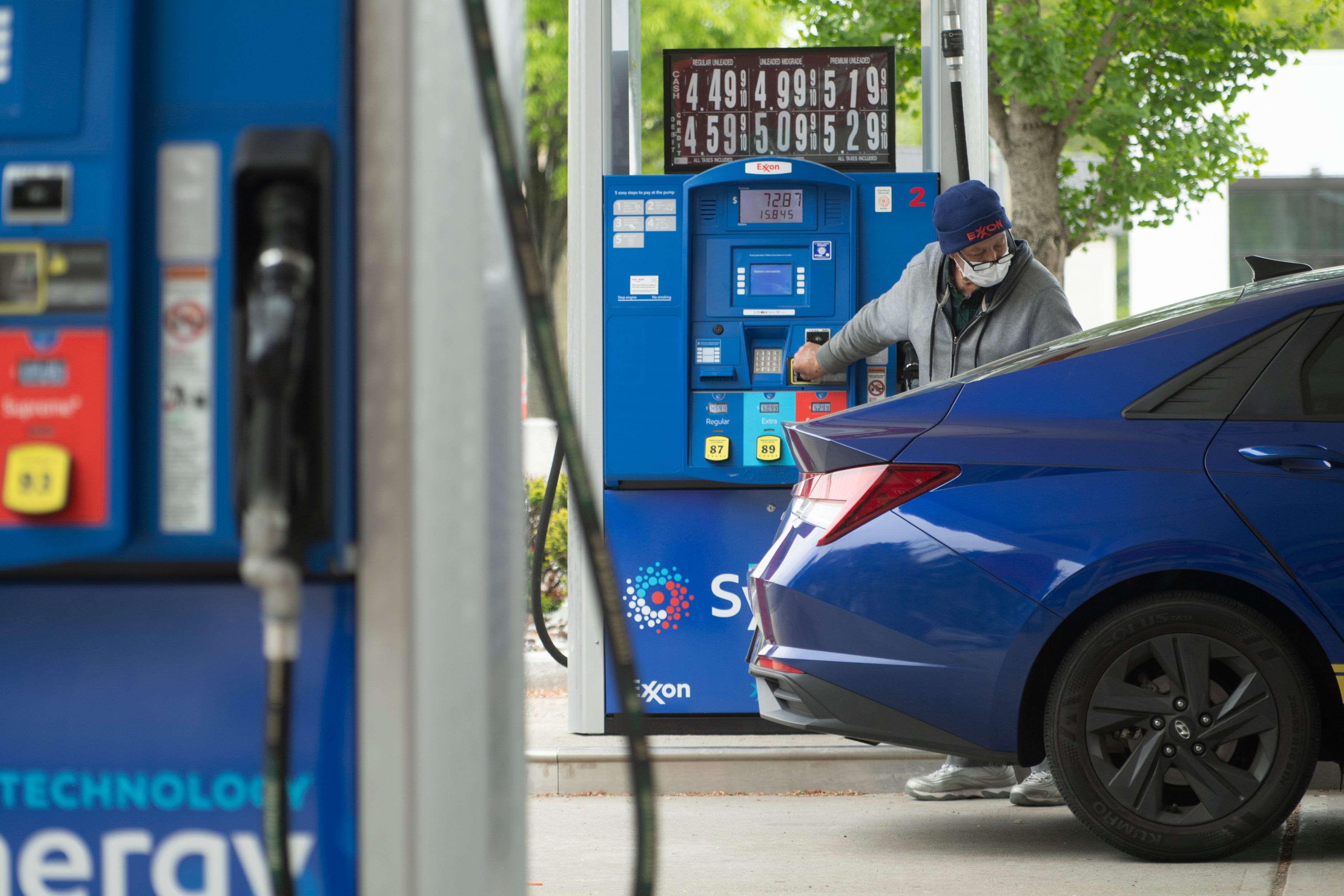 After they nearly dipped below $3, here's why NJ gas prices are rising ...
