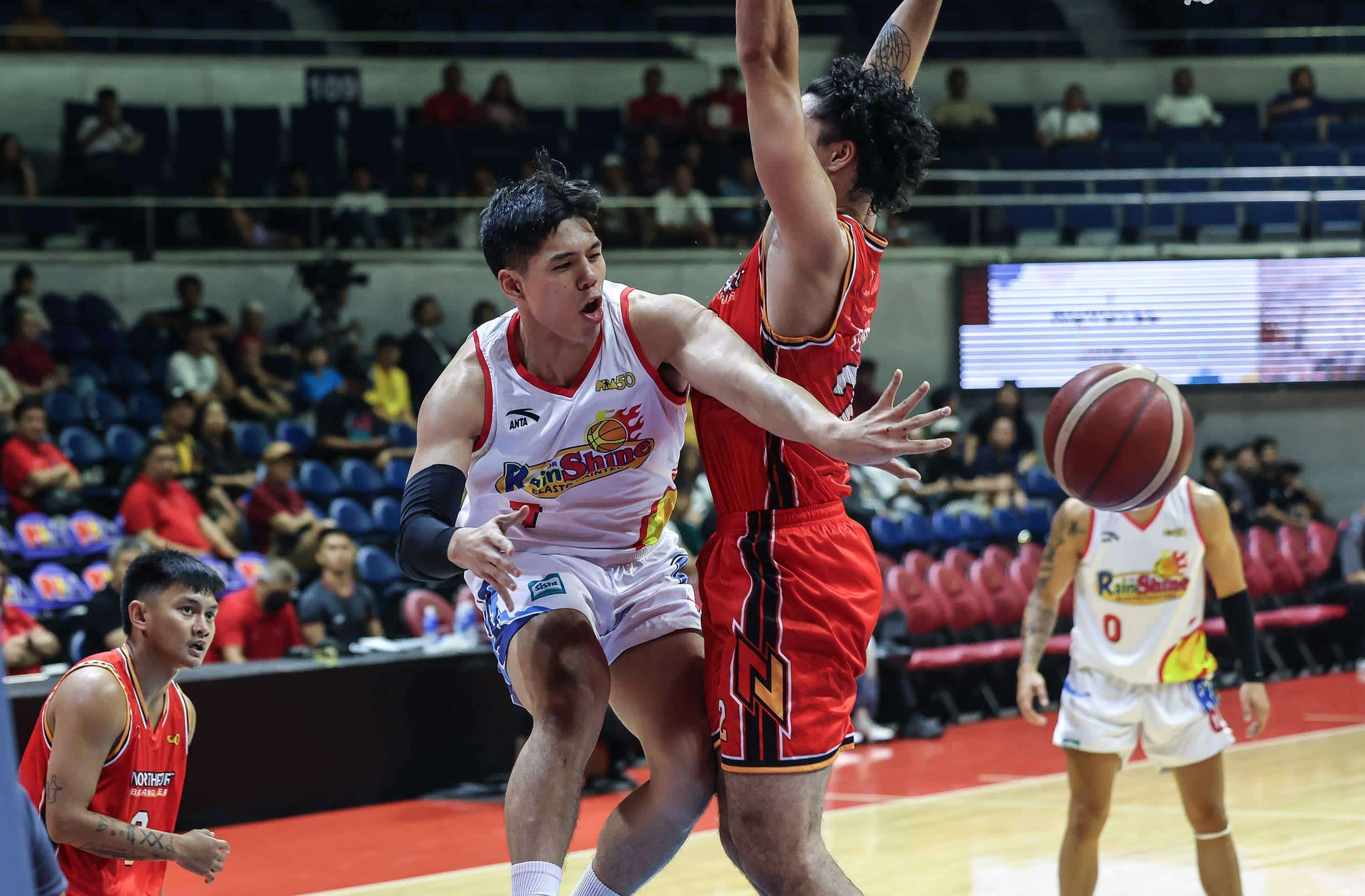 PBA: Phoenix adds depth, signs Francis Escandor