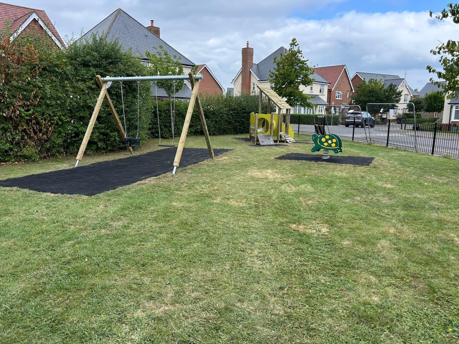 Hellingly and Horsebridge Village News