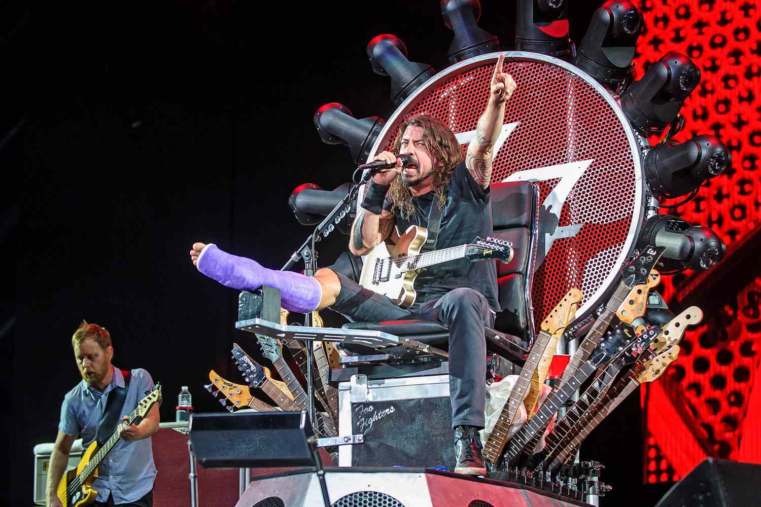 15 Notorious Pop Star Concert Accidents That Made Headlines and History