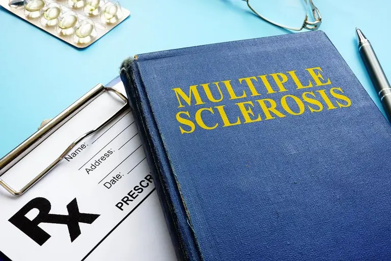 Multiple Sclerosis Explained: Symptoms, Risk Factors & How It’s Treated