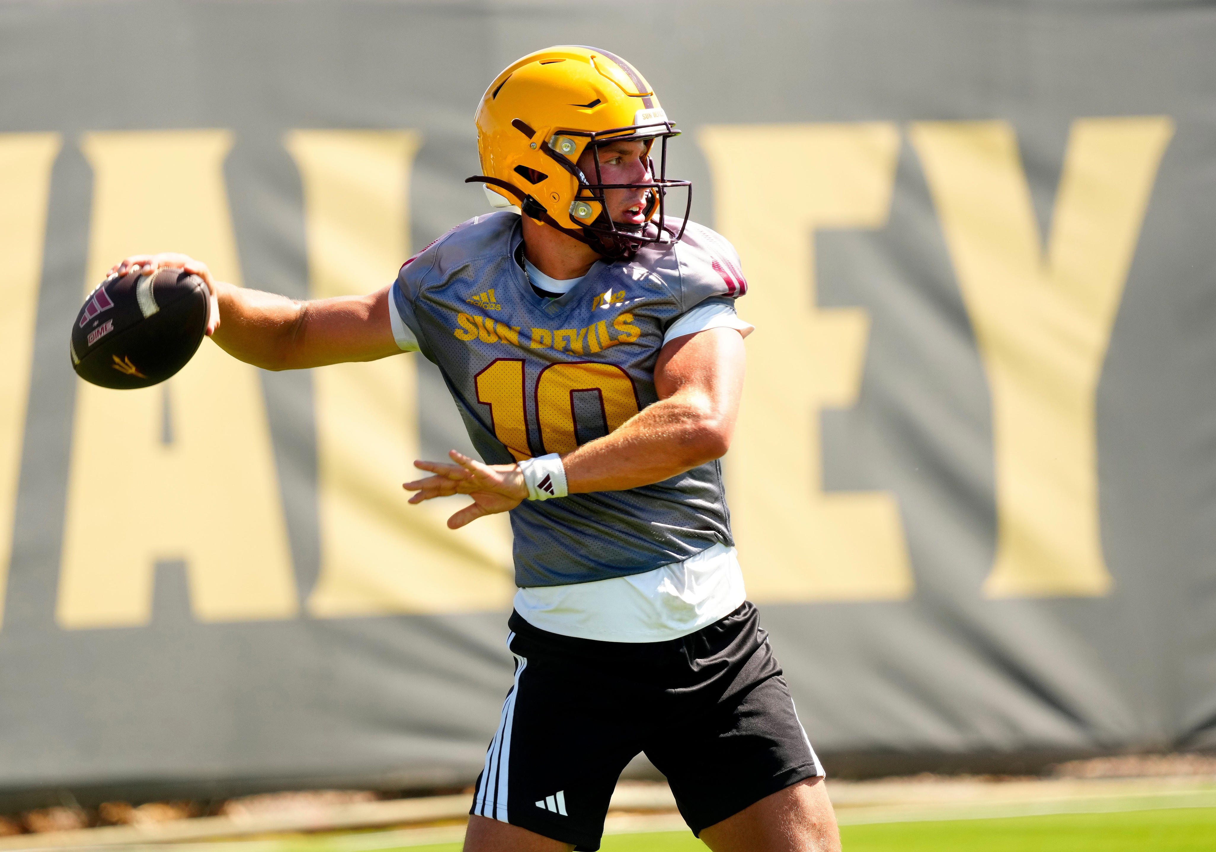 Steelers get a jump on scouting for 2026 NFL draft with Jordyn Tyson ...