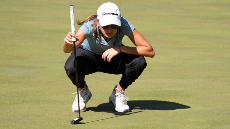 Top 100 Women's Athletes 2025 NIL Deals: Fudd's Flow