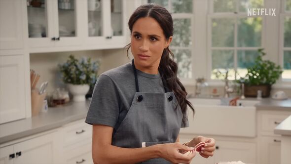 Pamela Anderson breaks silence after Meghan Markle accused of ripping ...